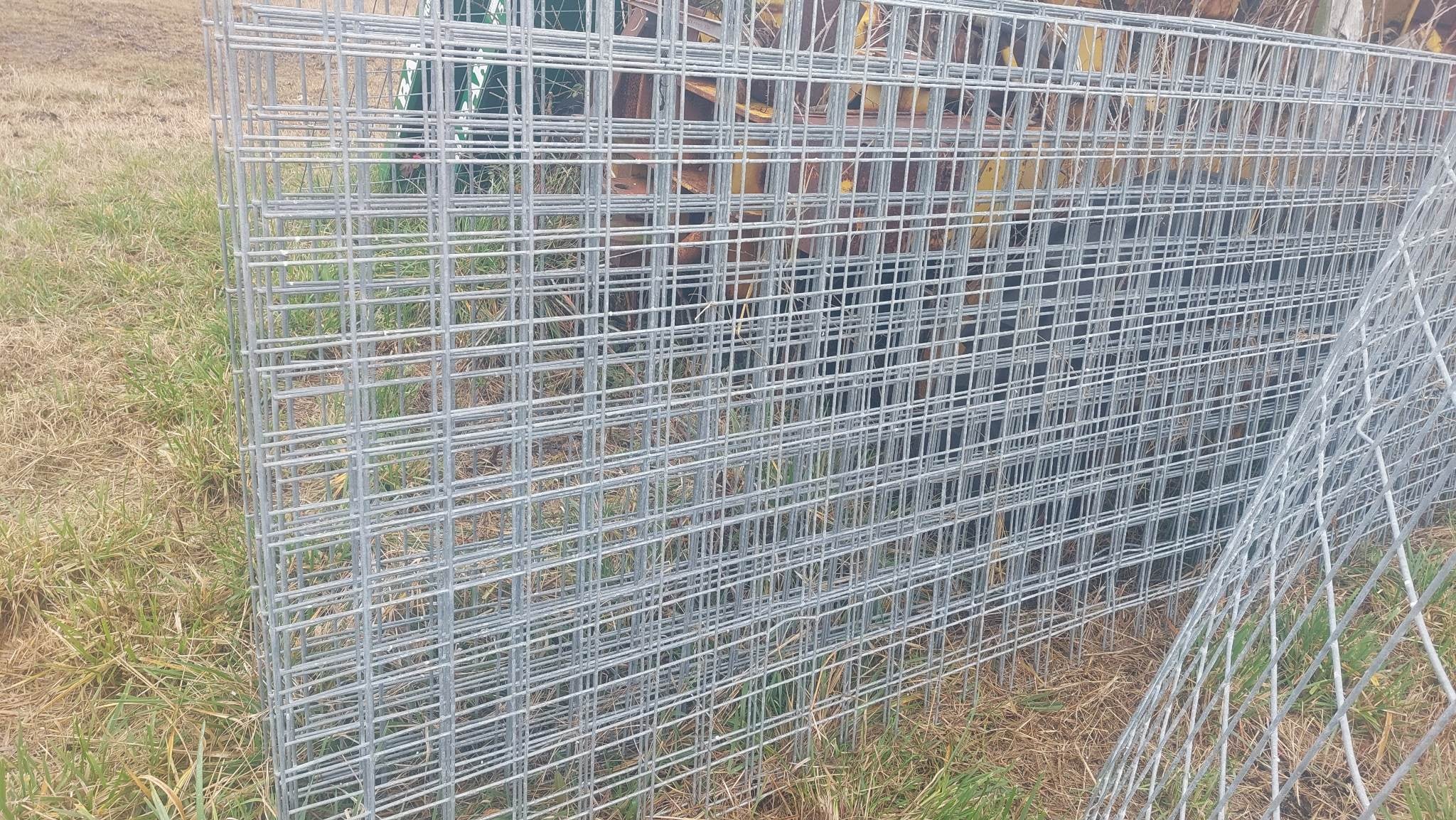 Wire Panels | Ivey's Equipment