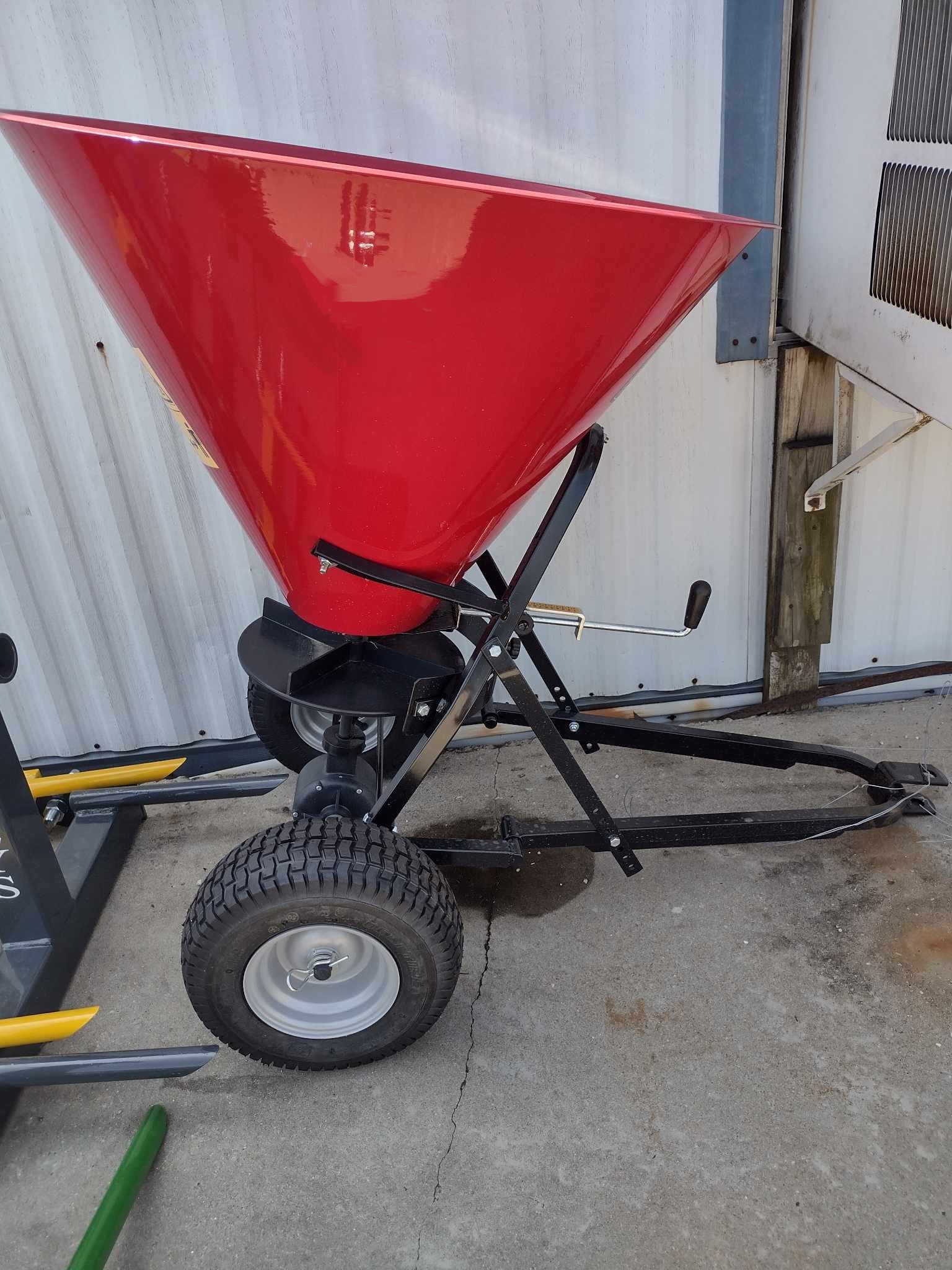 Tar River PTS-100 Pull Spreader | Ivey's Equipment